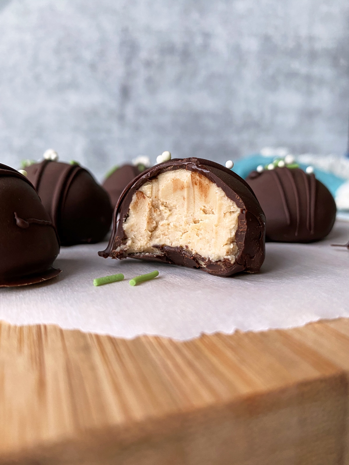 Peppermint Truffles Recipe (Dairy Free, Paleo, Vegan) - Bake It Paleo