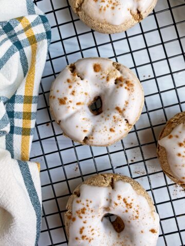 Cinnamon Apple Bagels (Paleo, Vegan, Nut Free) - Bake It Paleo