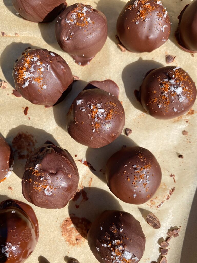 Mexican Chocolate Truffles (Paleo, Vegan) - Bake It Paleo