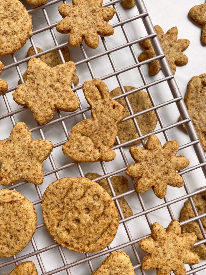 Healthy Almond Flour Sugar Cookies (No Egg, Gluten Free) - Bake It Paleo