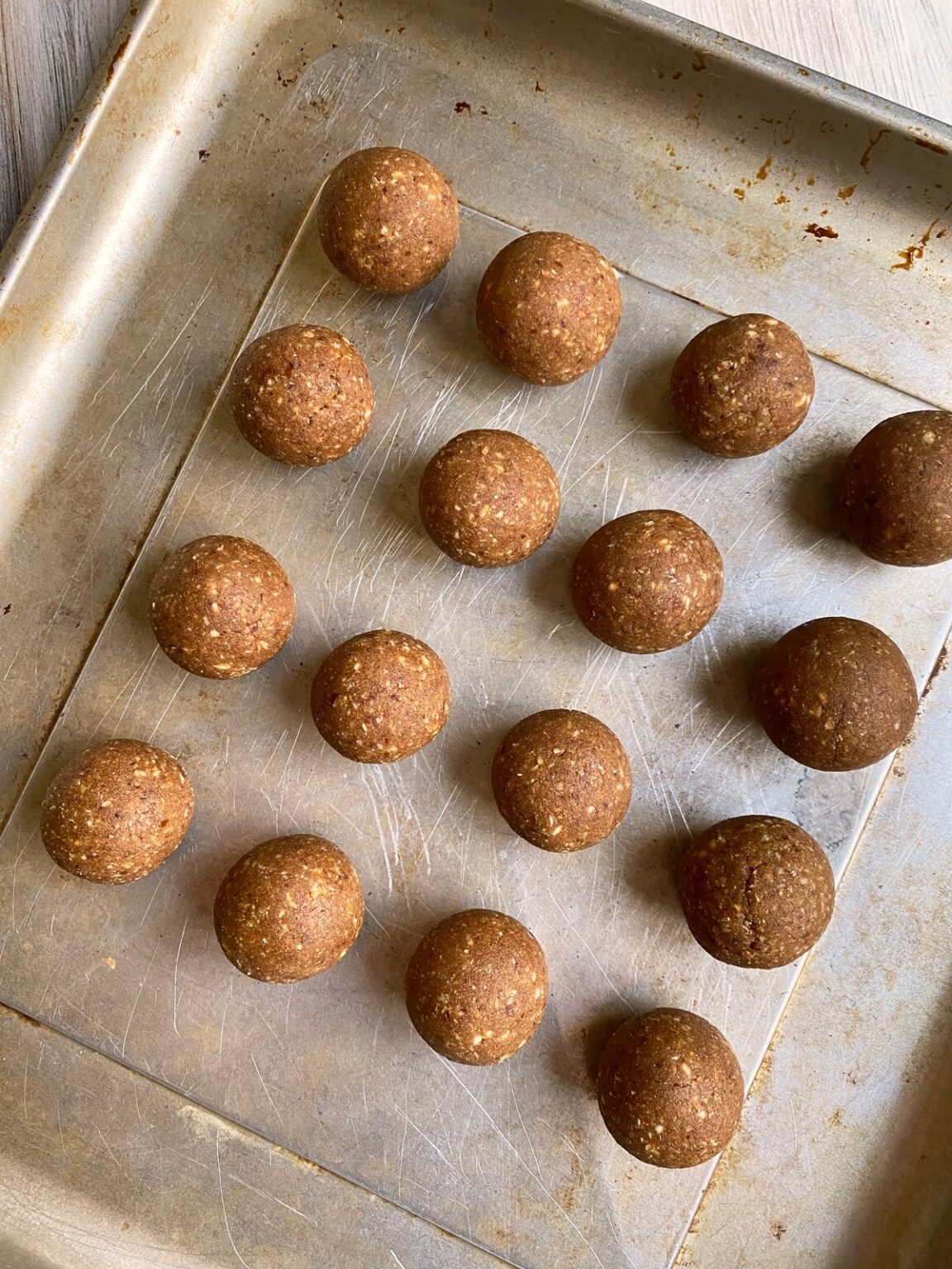 Healthy Gingerbread Protein Balls (Grain Free, Vegan) - Bake It Paleo
