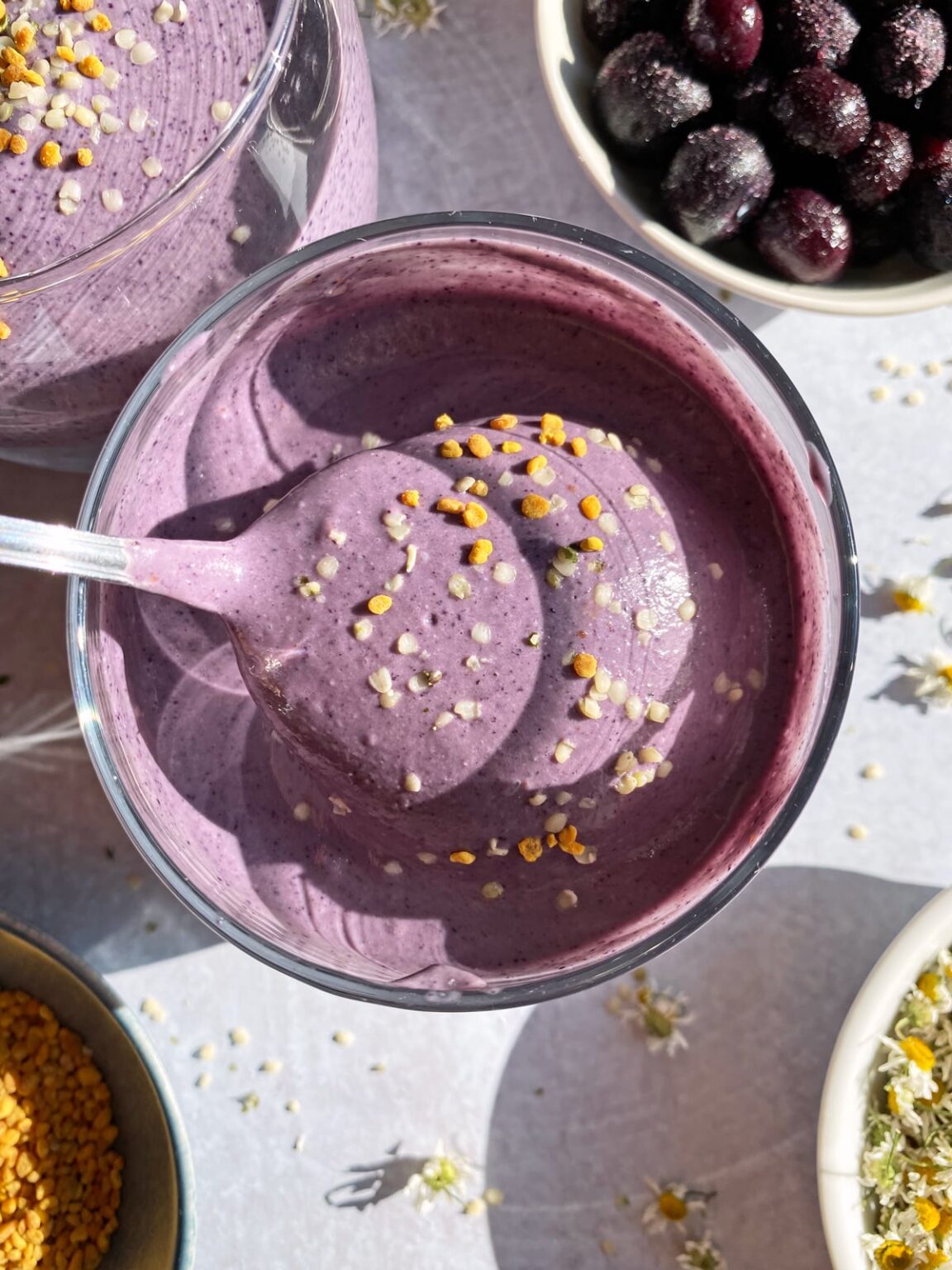 Blueberry Hemp Smoothie (Paleo) - Bake It Paleo